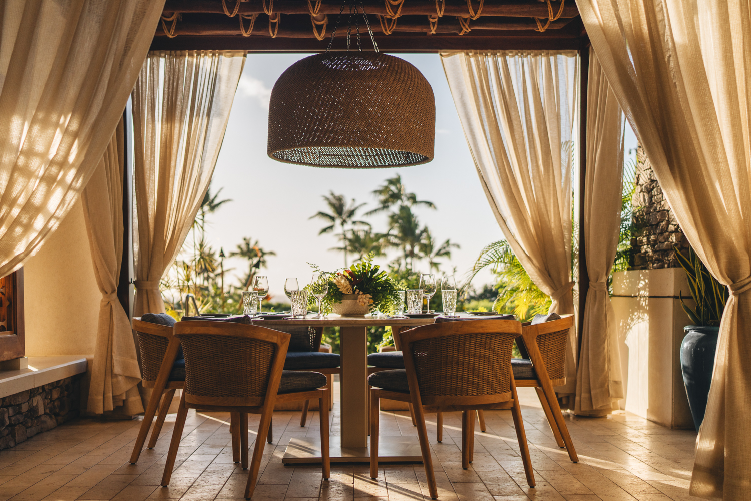 Cane & Canoe | Authentic Maui Dining | Montage Kapalua Bay