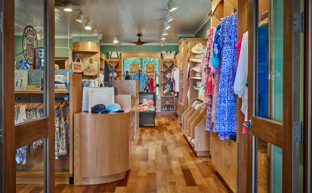 Shopping in Maui, Hawaii | Montage Kapalua Bay