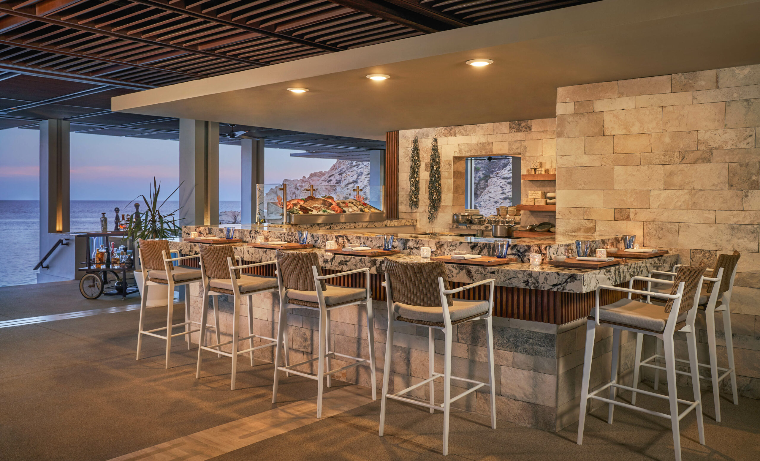 Marea by Night | Cabo Seafood Restaraunt | Montage Los Cabos