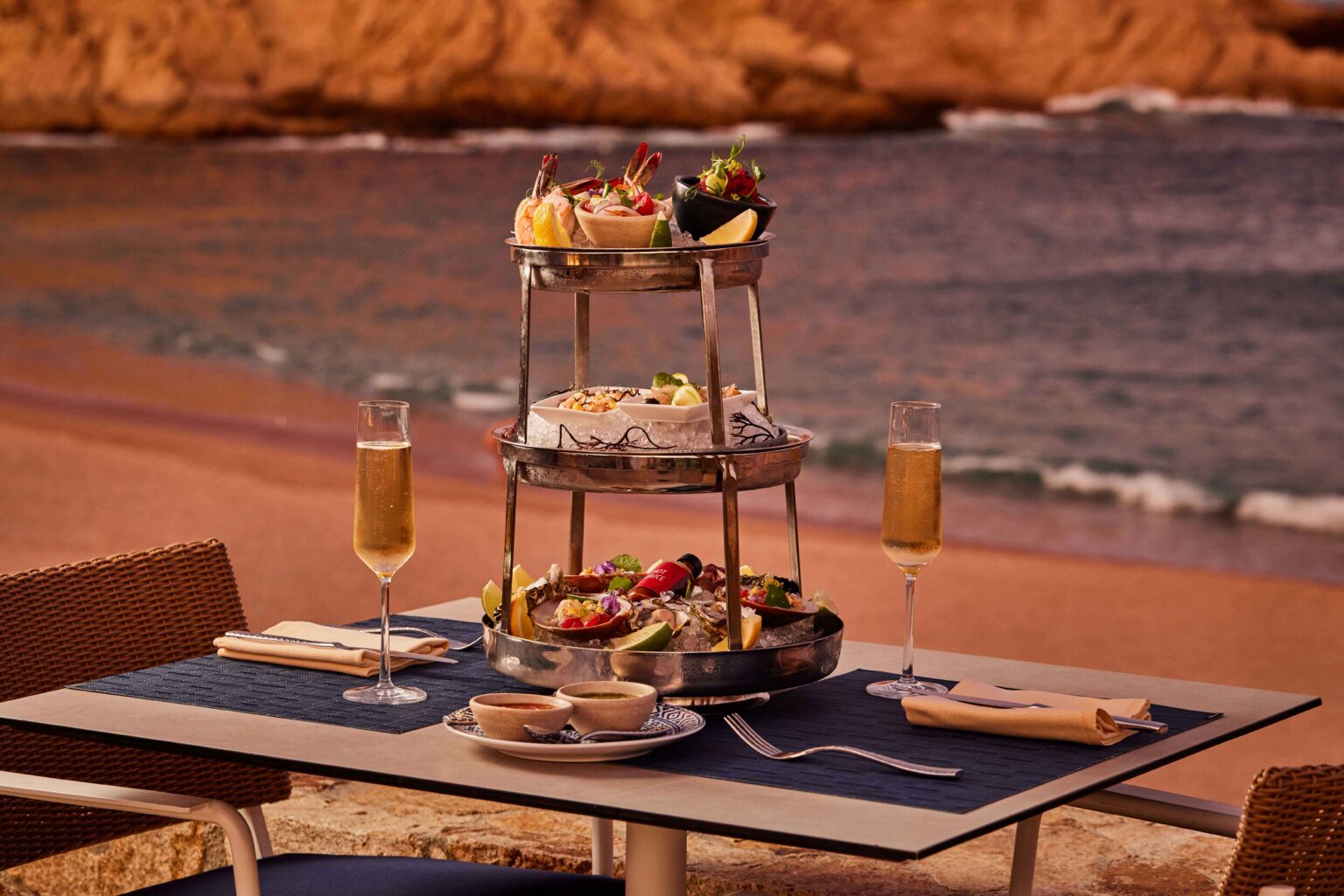 Marea by Night | Cabo Seafood Restaraunt | Montage Los Cabos