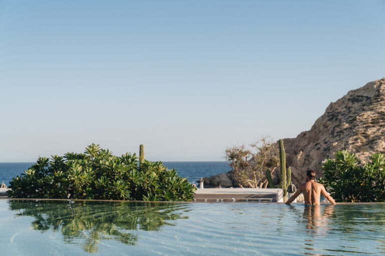 Montage Los Cabos | Beachfront Pools & Luxury Cabana Rentals